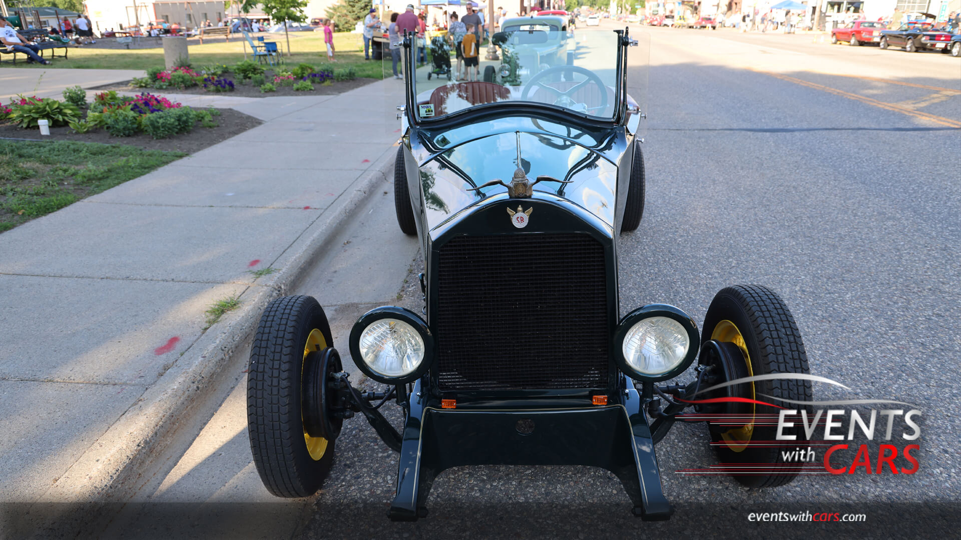 Henderson Classic Car Roll In - Events with Cars